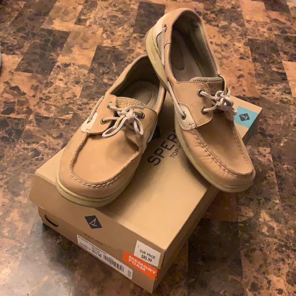 Women’s Sperry Boat Shoe! - Gem
